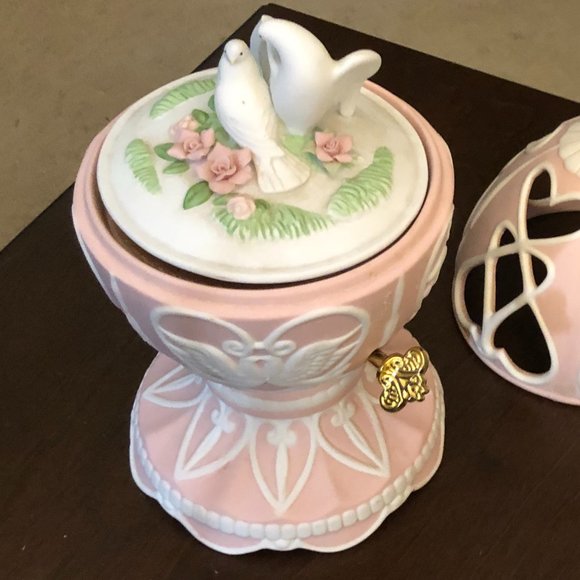 Avon | Other | Vintage Avon Music Box | Poshmark